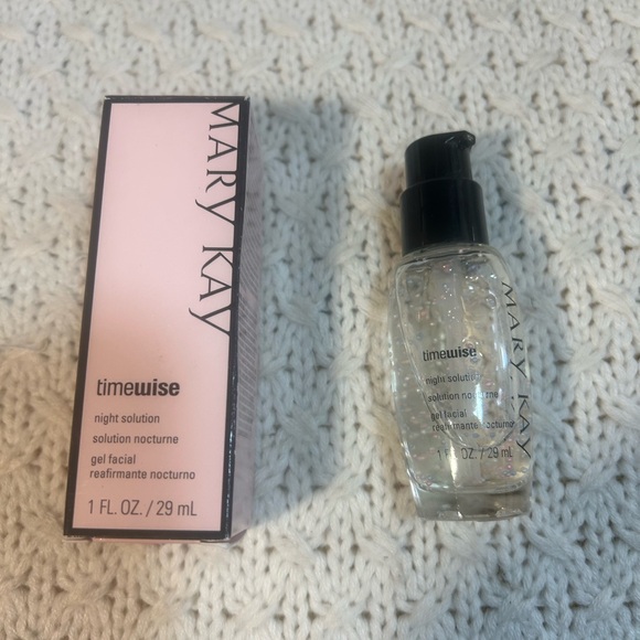 Mary Kay | Makeup | Mary Kay Timewise Night Solution Gel With Black And ...